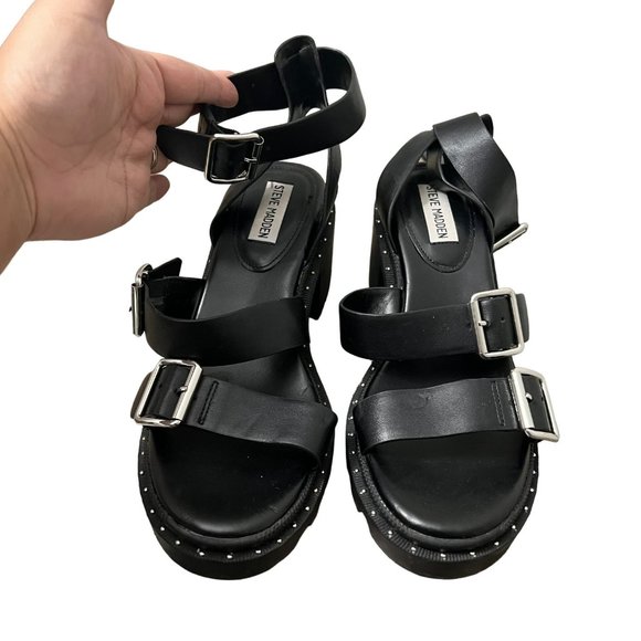 Steve Madden | Shoes | Steve Madden Scatter Black Strappy Buckle Y2k ...